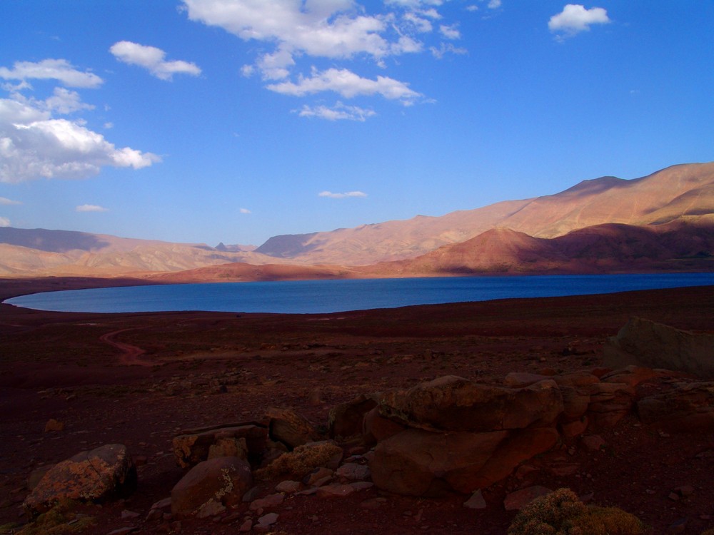 LE LAC ISLI