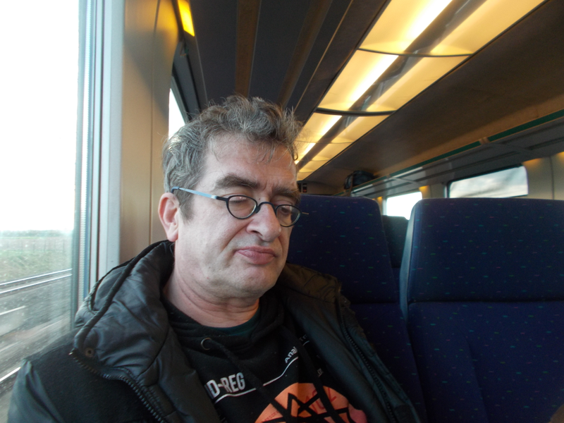 Passons a des choses serieux. Miss Lolo.